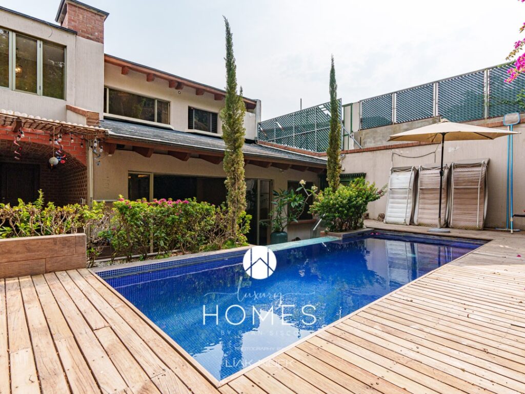 Luxury Homes Guatemala by Ryan Sisco